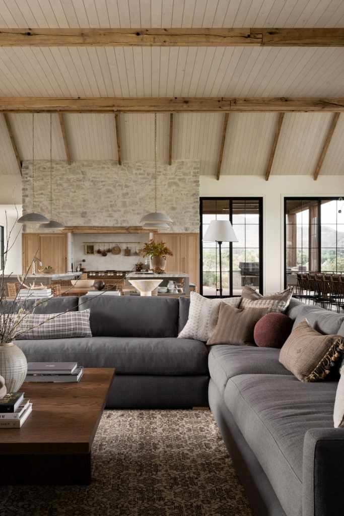 Recreate the Look: Studio McGee’s Kitchen from Water’s Edge – GALATEA